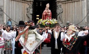 «onomástica» no significa ‘cumpleaños’ | FundéuRAE