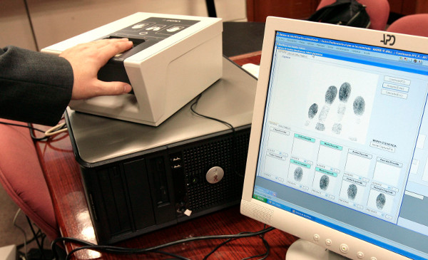 «autenticar» y «autentificar», formas válidas | Fundéu