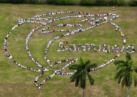 instar a que, no instar que ni instar para que | FundéuRAE