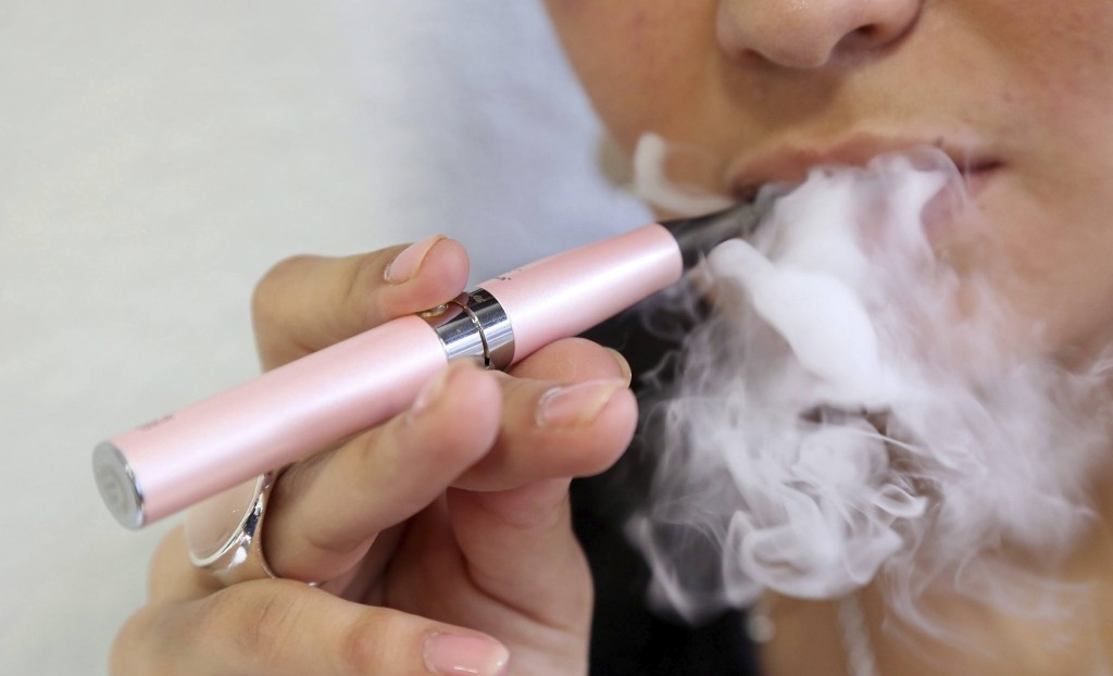 «vapear», alternativa a «vaping» | FundéuRAE