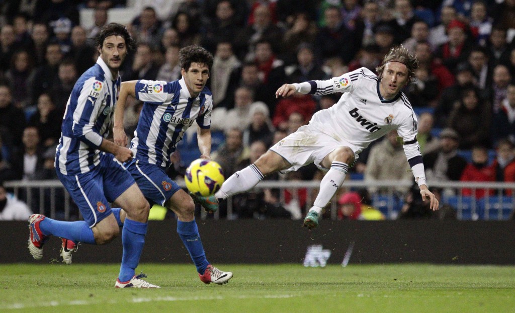 No todos los remates «de primeras» son «de primera» | FundéuRAE