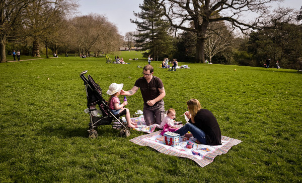 «pícnic», con tilde y en redonda | Fundéu