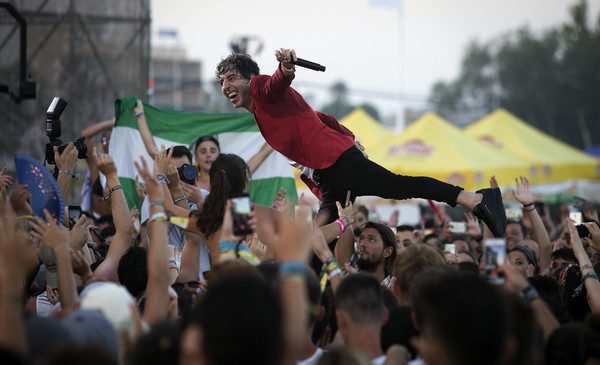 «láser», plural «láseres» | Fundéu BBVA