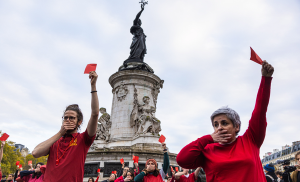 «boicot» y «boicoteo», adaptaciones al español de «boycott» | FundéuRAE