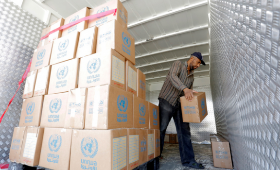 «proveer» y «proveer de», diferencias | FundéuRAE