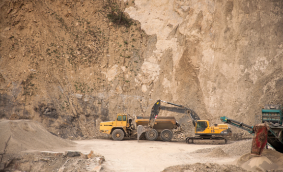 «coltán», mejor que «coltan» | FundéuRAEFundéuRAE