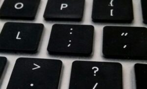 punto y coma, claves de uso | FundéuRAE